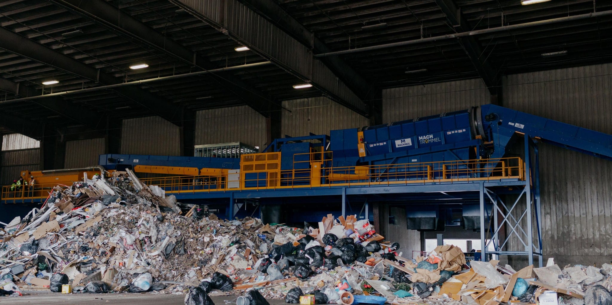 A NEW C&D RECOVERY FACILITY FOR USA WASTE AND RECYCLING - Machinex