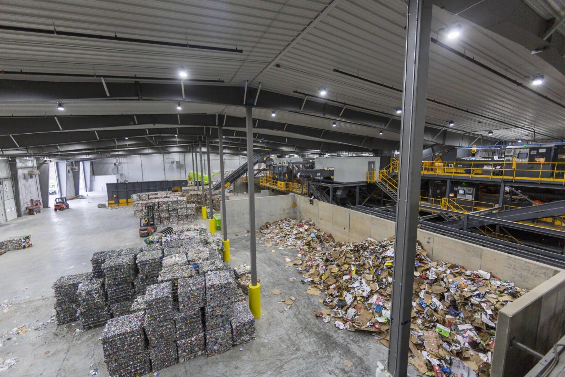GFL WINNPEG MRF AWARDED NWRA RECYCLING FACILITY OF THE YEAR - Machinex